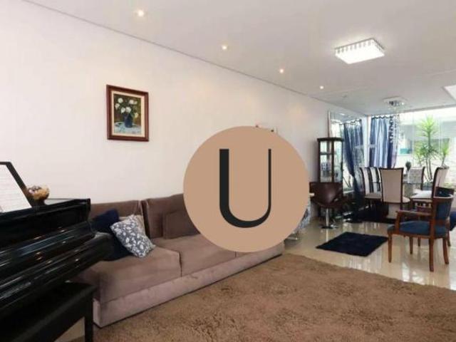 Casa com 3 Suítes, 6 Vagas e Área Gourmet na Vila Prudente
