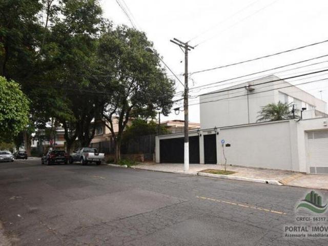 CASA COM 3 SUÍTES 360m² PARQUE PLANALTO
