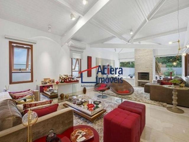 Casa com 3 Suítes, Varanda Gourmet e Piscina à venda Pousada dos Bandeirantes Carapicuíba/SP