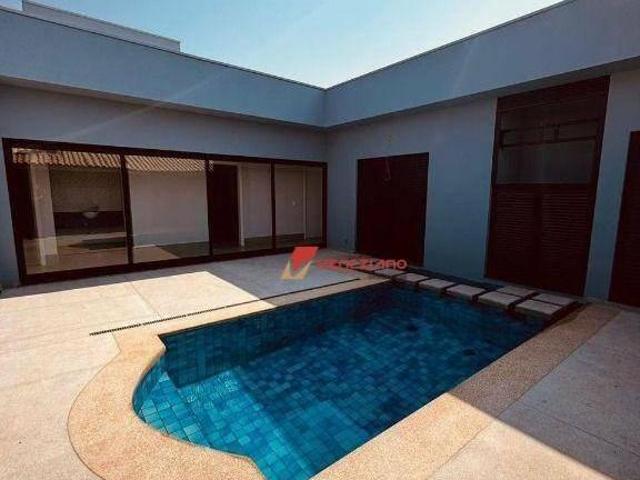 Casa com 3 suítes à venda na Represa de Jurumirim Avaré/SP