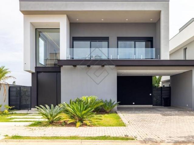 Casa com 3 suítes a venda no Condomínio Arborais em Campinas/SP