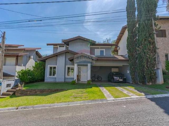Casa com 3 suítes a venda no Condomínio São Miguel Vinhedo/SP