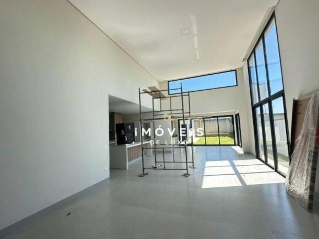Casa com 3 suítes à venda no Condomínio Portal dos Bandeirantes, Salto/Sp