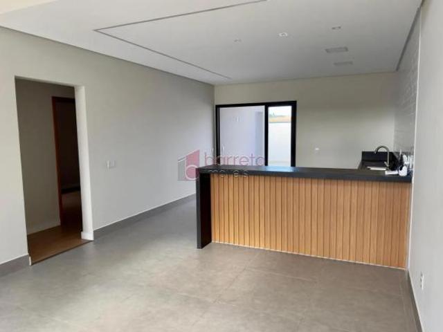 CASA COM 3 SUÍTES À VENDA NO CONDOMÍNIO PHYTUS CABREÚVA/SP