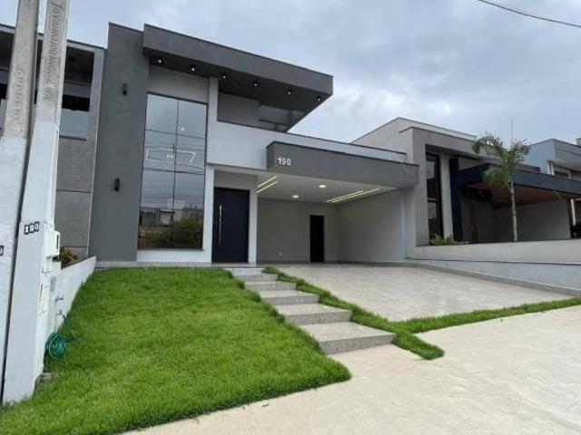 Casa com 3 Suites à venda No Condominio Residenial Piemote, 210 m² por R$ 1.890.000 Jardim Piemont