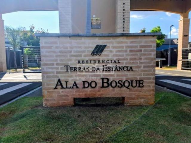 Casa com 3 suítes à venda no Condomínio Terras da Estância em Paulínia/SP