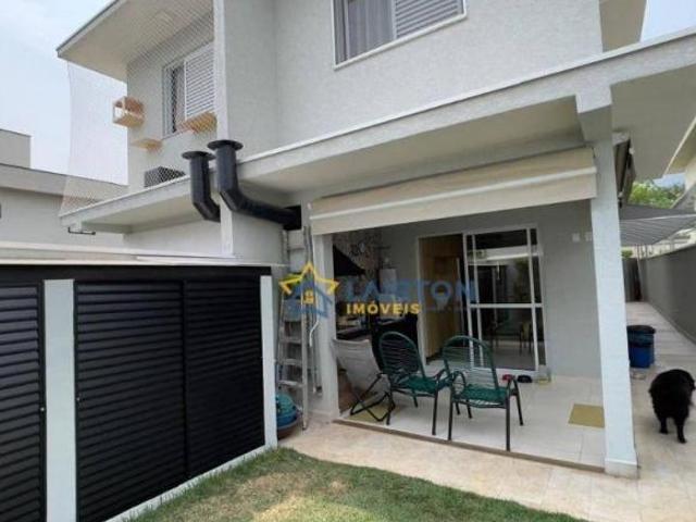 Casa com 3 suítes à venda no Jardim Maristela em Atibaia, com vista para a Pedra Grande