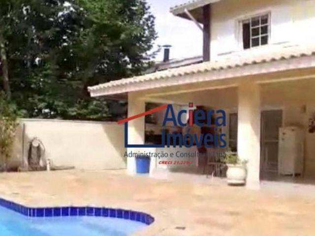 Casa com 3 suítes à venda ou locação Orvalho Cotia/SP