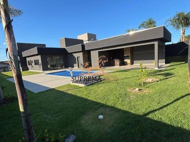 Casa com 3 Suítes à Venda em Condomínio Fechado – Araçoiaba da Serra/SP