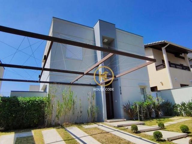 Casa com 3 suítes à venda, 180 m² a.u. Terras de São Fernando Cotia/SP