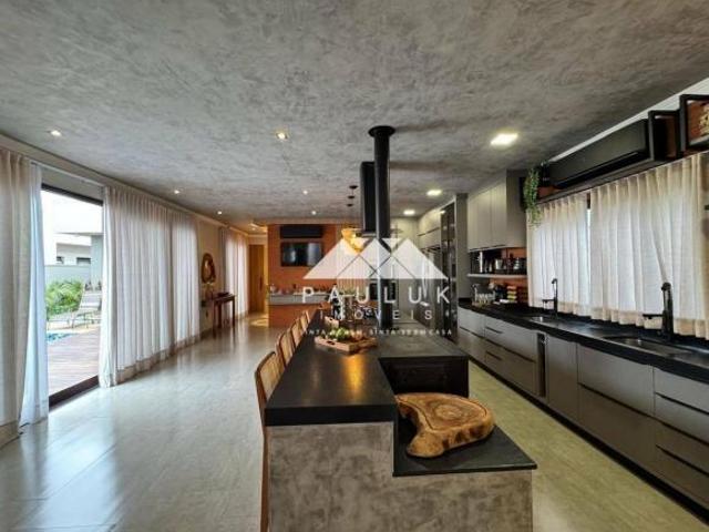 Casa com 3 suítes à venda, 247 m² por R$ 2.990.000 Condomínio Arco de Paris Foz do Iguaçu/PR