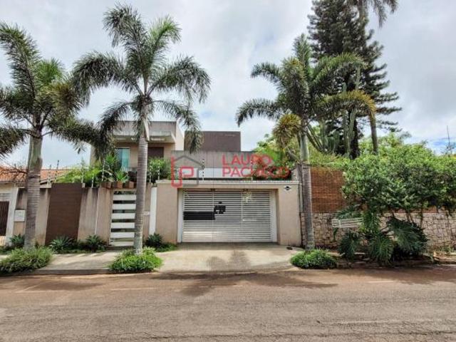 Casa com 3 suítes à venda, 258 m² por R$ 1.600.000 Centro Rolândia/Paraná