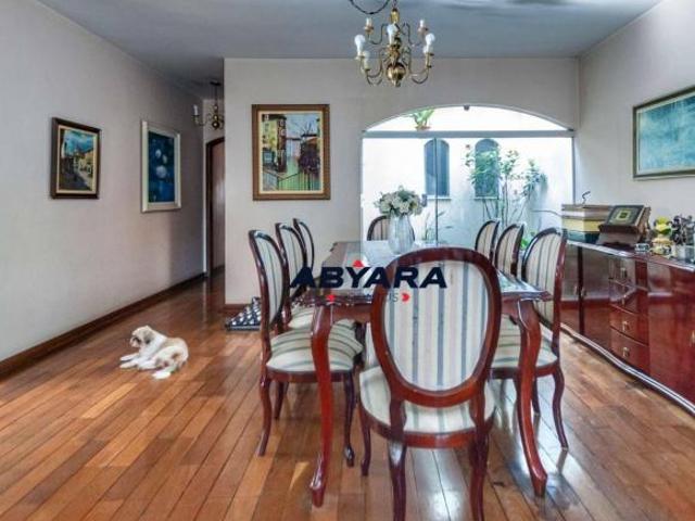 Casa com 3 suites à venda, 261 m² V.Prudente