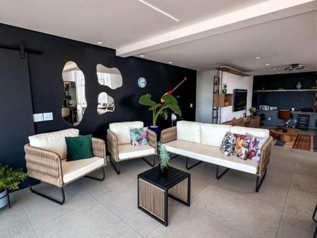Casa com 3 suítes à venda, 267 m² por R$ 2.350.000 Condomínio Residencial Campos do Conde Bragan
