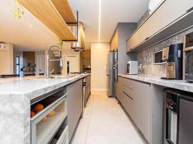 Casa com 3 suítes à venda, 281 m² por R$ 3.800.000 Ahú Curitiba/PR