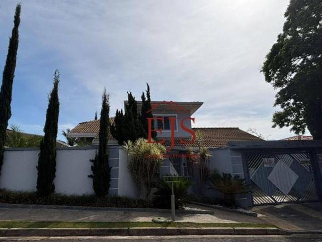 Casa com 3 suítes à venda, 345 m² por R$ 1.750.000 Jardim Itaperi Atibaia/SP
