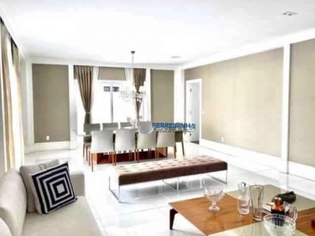 Casa com 3 Suítes à venda, 380 m² por R$ 5.990.000 Condomínio Reserva do Paratehy São José dos C