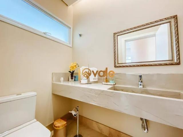 Casa com 3 suítes à venda, 300 m² Urbanova SJCampos/SP