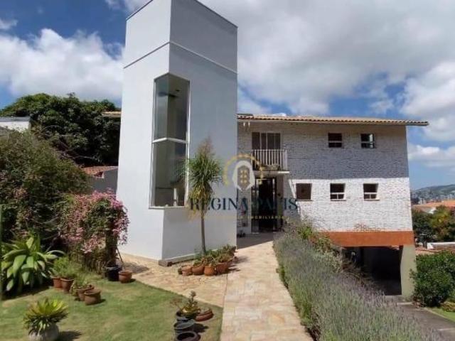 Casa com 3 suítes à venda, 329 m² por R$ 1.999.000 Jardim dos Estados Poços de Caldas/MG