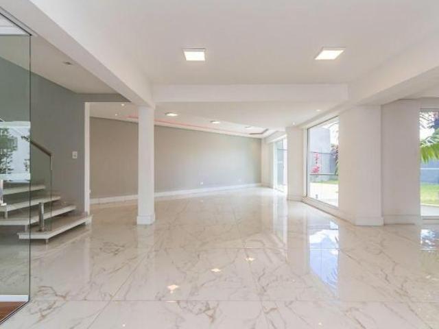 Casa com 3 suítes à venda, 514 m² por R$ 3.700.000 Hugo Lange Curitiba/PR