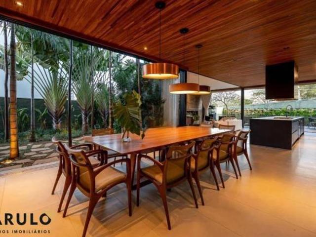Casa com 3 suítes à venda, 535 m² por R$ 5.900.000 Ville Sainte Hélène Campinas/SP