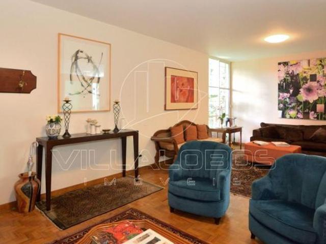 Casa com 3 suítes à venda, 677 m² de terreno, por R$ 3.430.000 Alto de Pinheiros São Paulo/SP