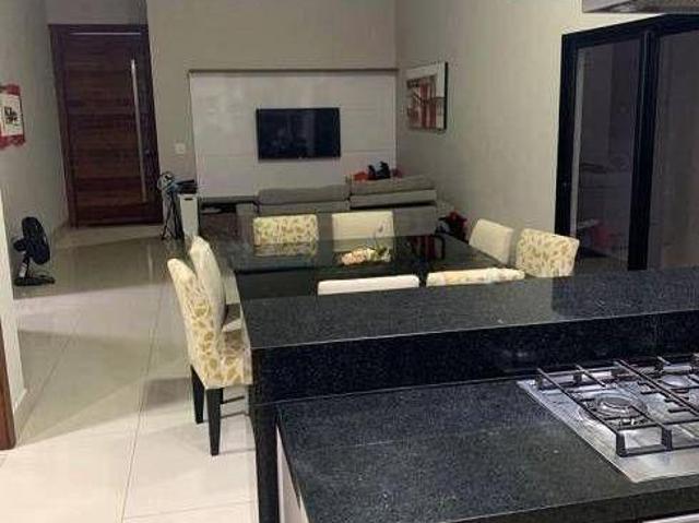 Casa com 3 suítes, Condomínio Portal do Jequitibá, por R$ 1.550.000 Pinheiro Valinhos/SP