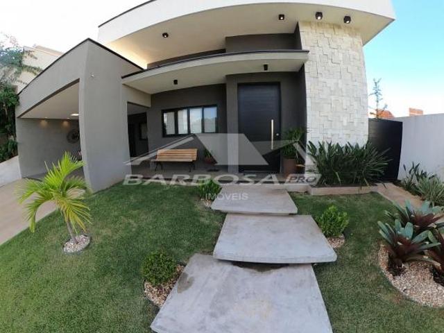 Casa com 3 suites de Alto padrão á venda no Aldeia das Termas Caldas Novas