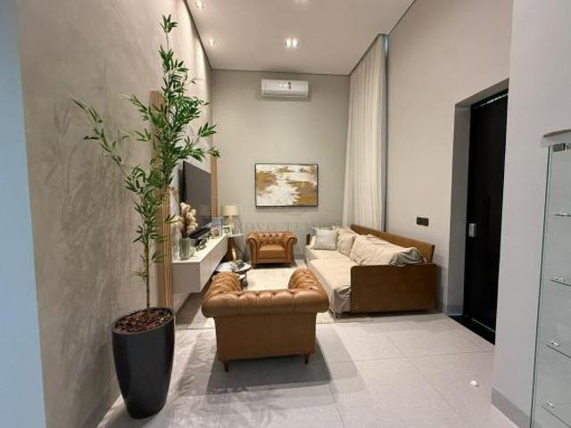 Casa com 3 suítes e piscina aquecida no Condomínio Habiana II – Araçatuba