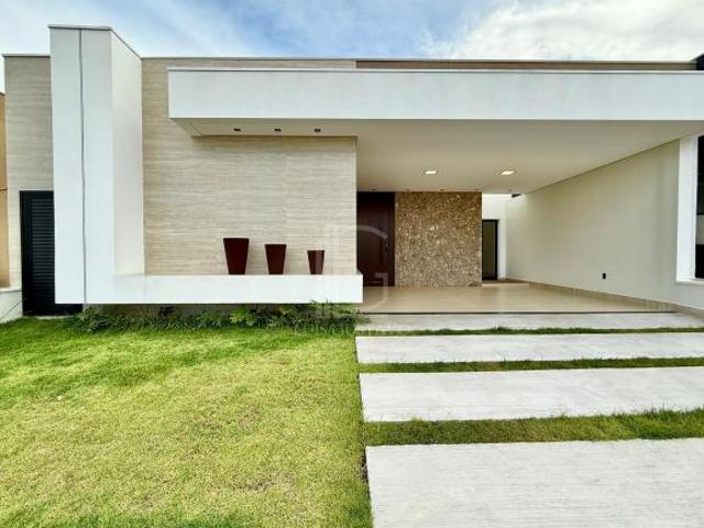 CASA COM 3 SUÍTES E PISCINA GOLDEN VILLE ITAPETININGA