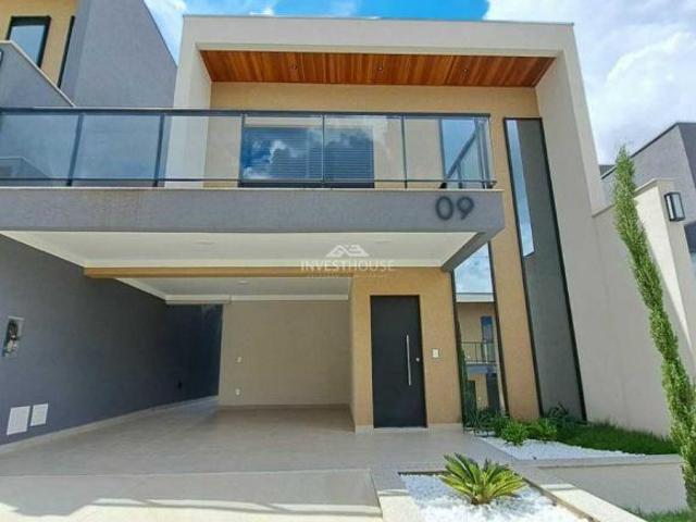 Casa com 3 suítes e 180 m² em condomínio fechado no Jardim Vitória
