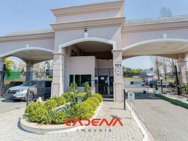 Casa com 3 suítes e 3 vagas à venda no São Braz