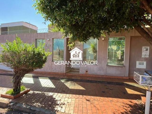 Casa com 3 Suítes Excelente Localização / Investimento Comercial