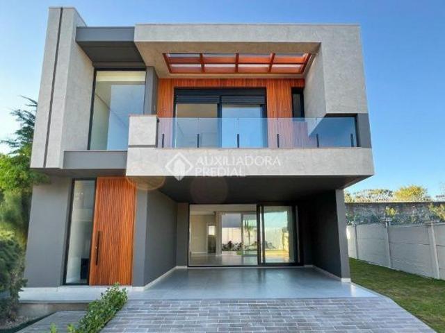 Casa com 3 suítes no Residencial Bella Vita Cachoeirinha