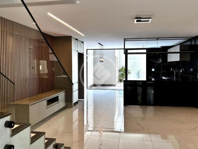 Casa com 3 suítes no Setor Jardim Atlântico. codigo: 108804