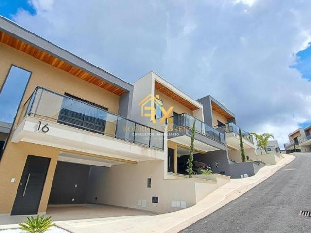 CASA com 3 suítes NOVA EM CONDOMÍNIO FECHADO – POÇOS DE CALDAS