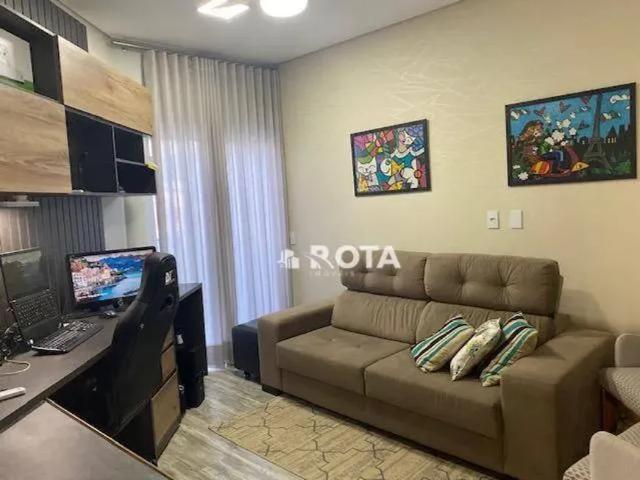 Casa com 3 dormitórios à venda, 246 m² por R$ 1.460.000,00 Condomínio Campos do Conde 1 Paulínia