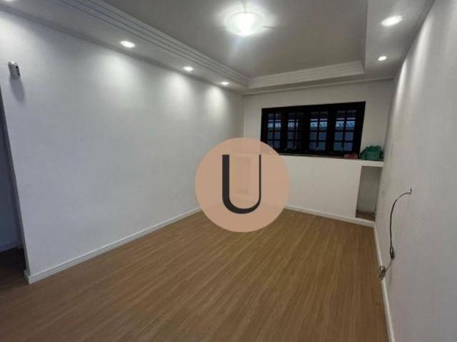 Casa com 3 Suítes, Piscina e Edícula com Entrada Independente – Vila Formosa – 300m²