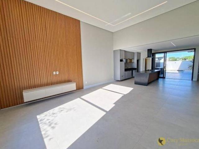 CASA COM 3 SUÍTES, PISCINA E ESCRITÓRIO, À VENDA, 225 M² POR R$ 2.300.000 VILLA SAPEZAL INDAIATU