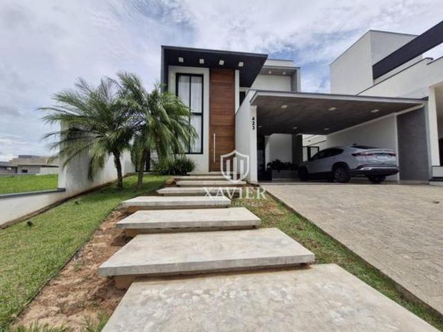 Casa com 3 Suítes, Piscina e SPA à Venda em Salto/SP