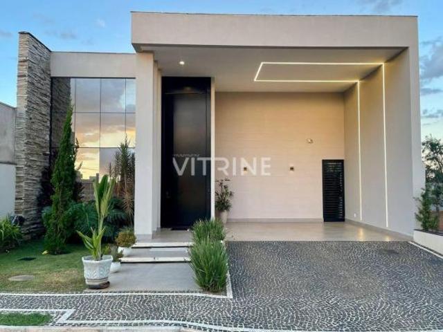 Casa com 3 Suítes Porteira Fechada