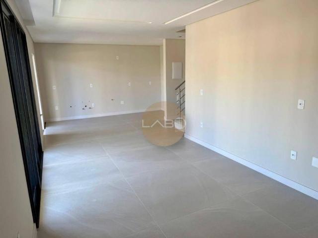 Casa Com 3 Suítes Próximo a Praia