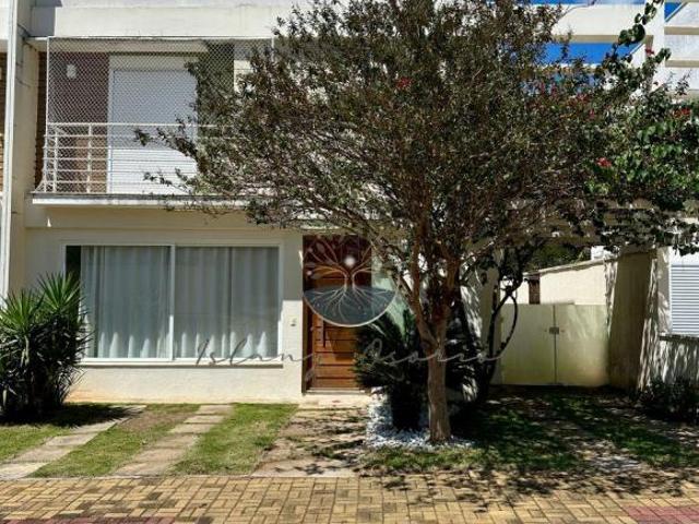 Casa com 3 Suítes, Quintal Gramado e Pomar em Condomínio com Lazer Completo – Vinhedo/SP