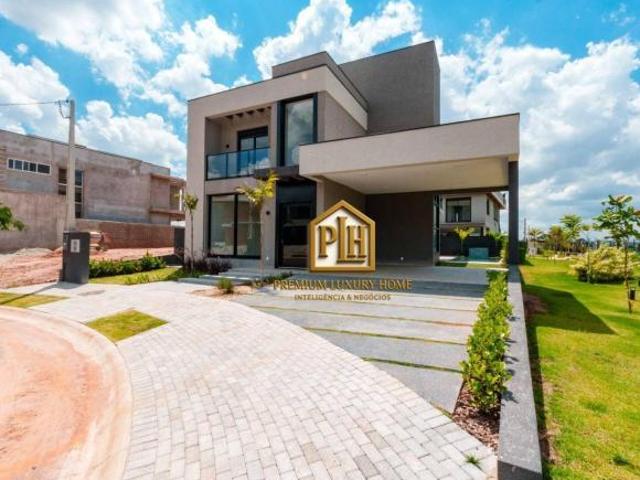 CASA COM 3 SUITES SENDO UMA MASTER I CONDOMINIO FECHADO EM ATIBAIA