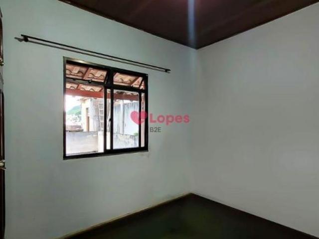 Casa com 3 vagas de garagem