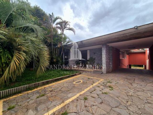 CASA COM TERRENO AMPLO NO BOM RETIRO | POTENCIAL COMERCIAL