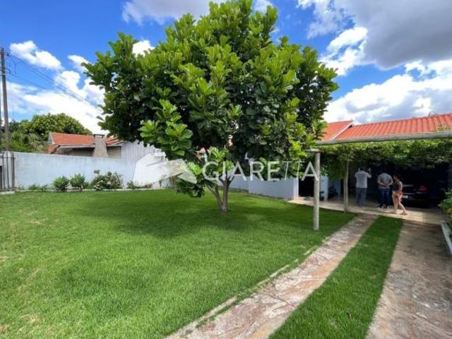 Casa com terreno amplo à venda, JARDIM PANCERA, TOLEDO PR