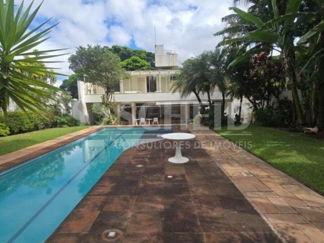 Casa com terreno amplo, 1200mt, Alto da Boa Vista !