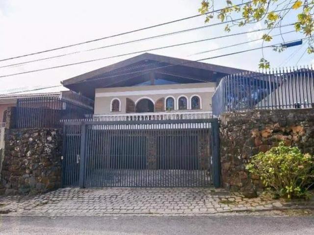 Casa com Terreno Amplo, 4 quartos 6 vagas à venda Vista Alegre Curitiba/PR