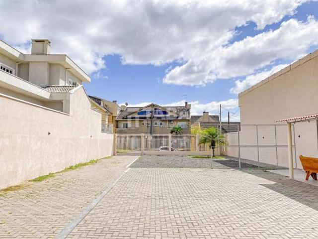 Casa com terreno Curitiba Thereza Glaser Atuba
